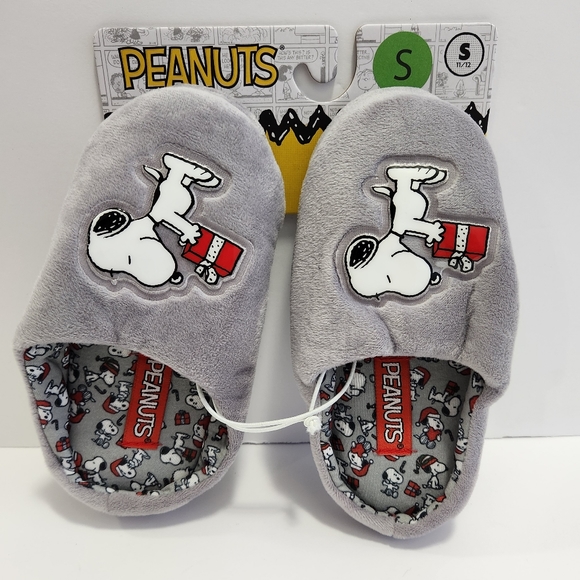 Peanuts | Shoes | Peanuts Snoopy Kids Slippers Boys Girls | Poshmark